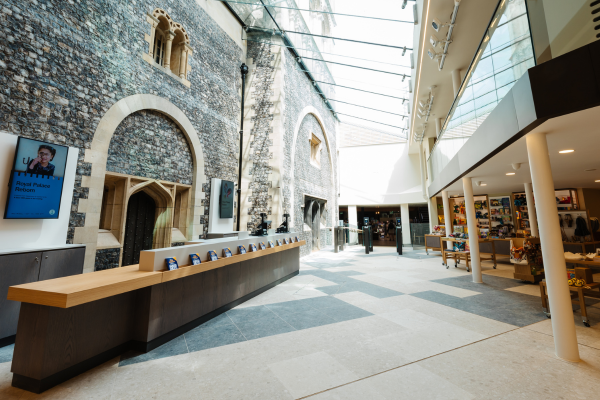 Royal palace Reborn | ROUEN NORWICH CLUB